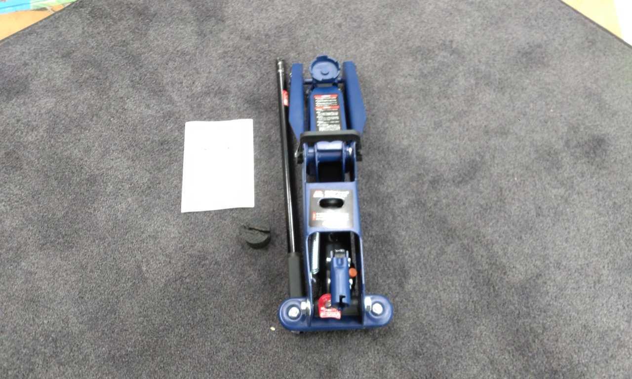 【meltec】 2.25t 油圧 フロアジャッキ FA-23 | カー用品 メンテナンス 工具を通販で購入する | 中古カー＆バイク用品の販売ならアップガレージ