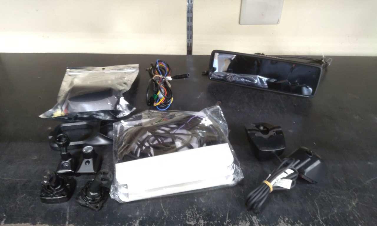 【MAXWIN】8.88型 デジタルルームミラー 前後ドライブレコーダー MDR-A002 | 中古品 | アップガレージ 三郷インター店 | カー用品 カーAVアクセサリー ドライブ ...