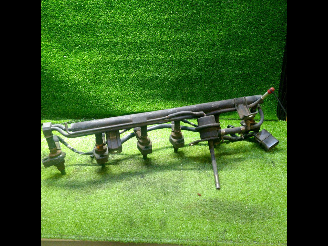 【スカイライン/R31/RB20DET】純正 デリバリーパイプ インジェクターオマケ | カー用品 電装系 その他電装系を通販で購入する ...