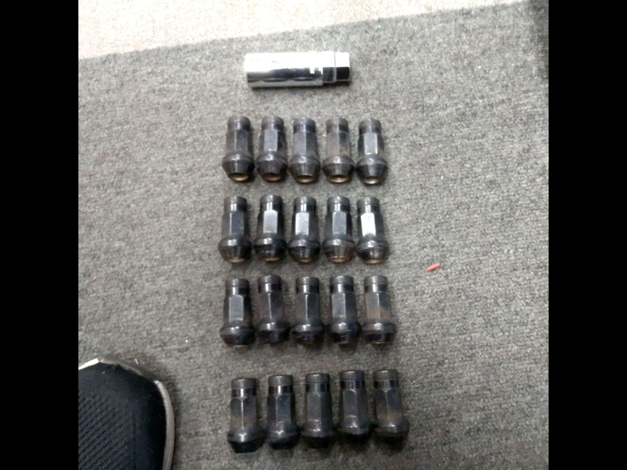 WePro ロングナット 20個セット M12×P1.5 17HEX | カー用品 タイヤホイール関連 取付ナットを通販で購入する | 中古カー＆バイク用品の販売ならアップガレージ