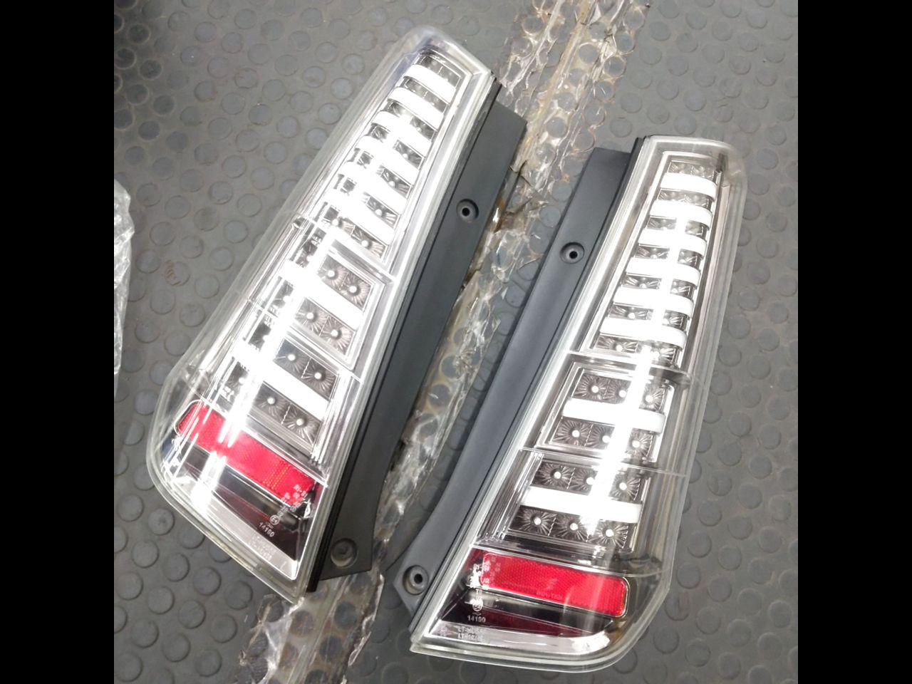 ワケアリ メーカー不明 MH23 ワゴンR LEDテール | カー用品 ボディパーツ テールレンズを通販で購入する | 中古カー＆バイク用品の販売ならアップガレージ