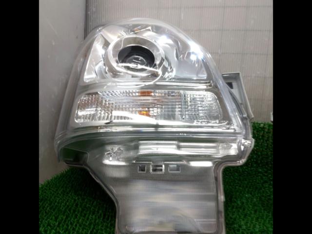 SUZUKI キャリイ(DA16T)純正LEDヘッドライト 左右セット | 中古品 | アップガレージ 浜松インター店 | カー用品 ボディパーツ ヘッドライトを通販で購入する | 中古カー ...