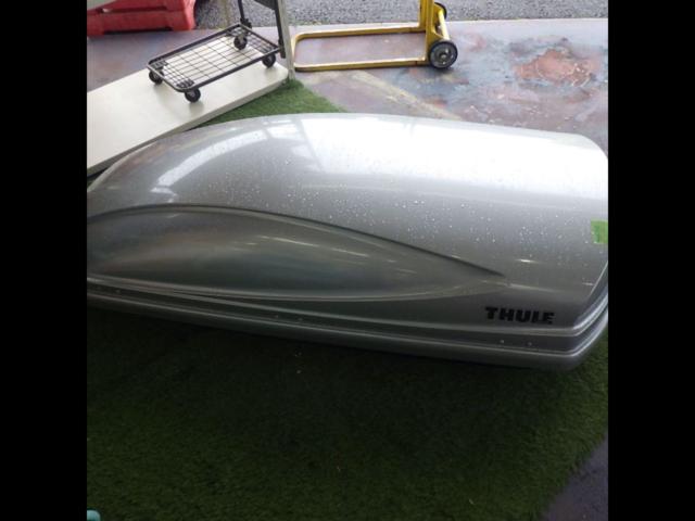 THULE Atlantis 200 両開きルーフBOX | カー用品 キャリア ルーフBOXを通販で購入する | 中古カー＆バイク用品の販売ならアップガレージ