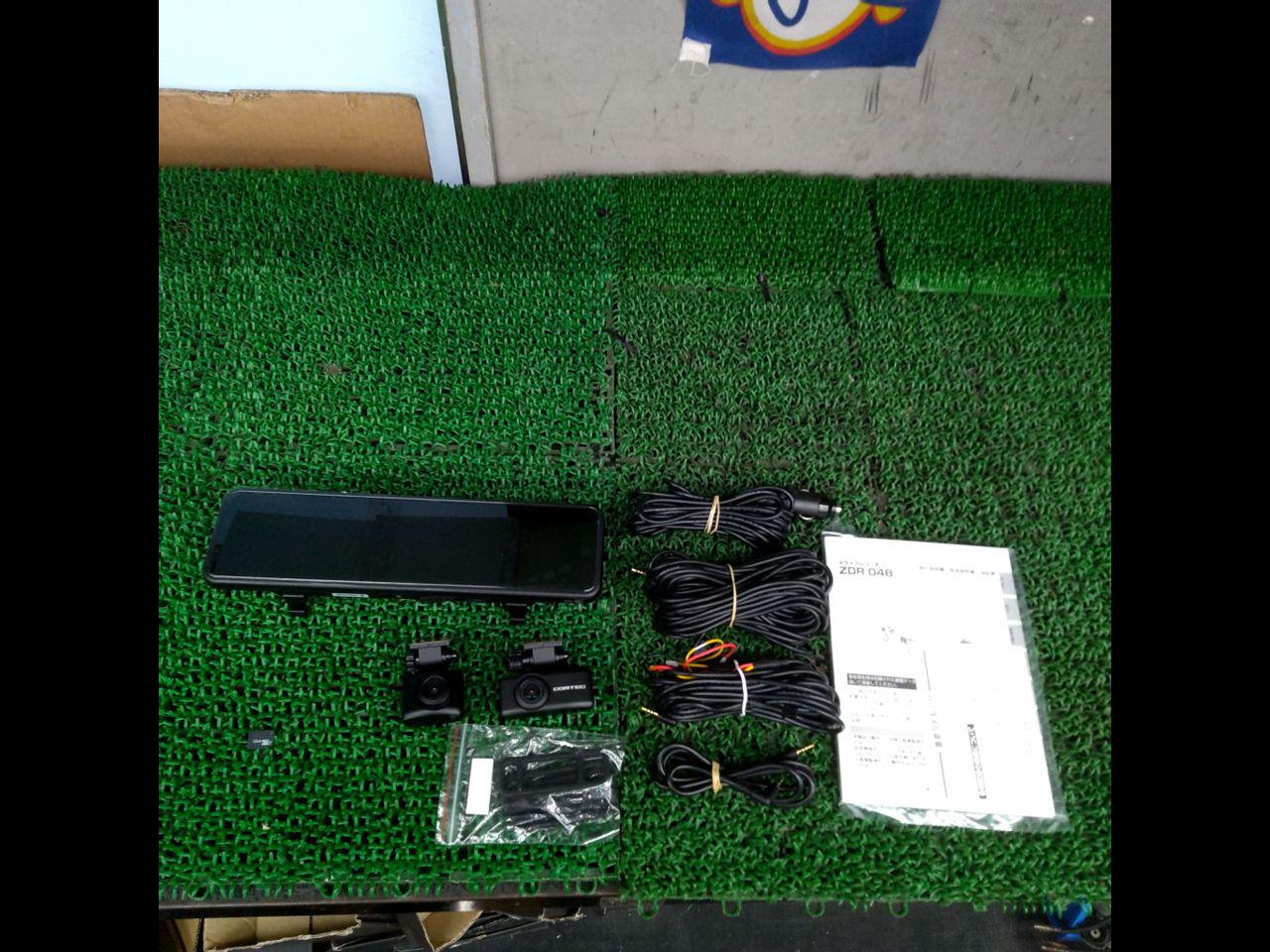 COMTEC ZDR048 デジタルインナーミラー機能付 前後2カメラドライブレコーダー | カー用品 カーAVアクセサリー ドライブレコーダーを通販で購入する | 中古カー＆バイク用品の販売 ...