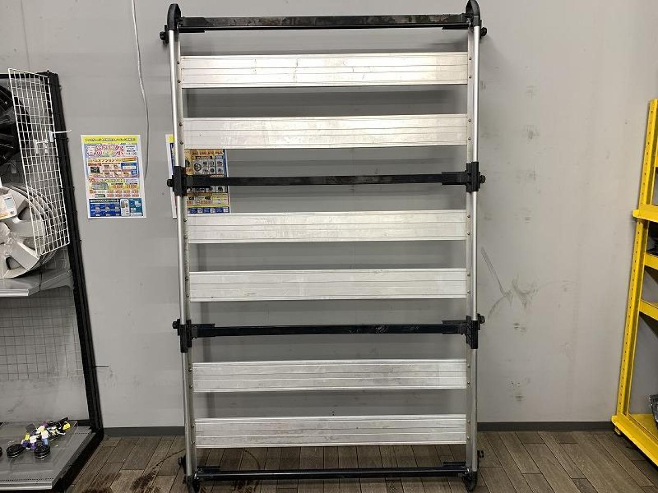 【TUFREQ】 ハイエース使用 ルーフキャリア | 中古品 | アップガレージ 四日市店 | カー用品 キャリアを通販で購入する | 中古カー＆バイク用品の販売ならアップガレージ