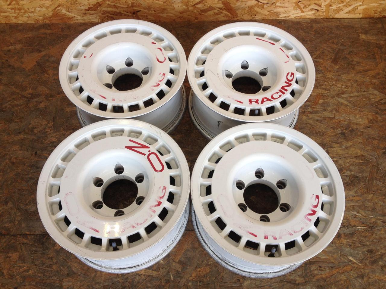 OZ(オーゼット) OZ RALLY RACING 4X4 | カー用品 アルミホイール 15インチホイールを通販で購入する | 中古カー ...