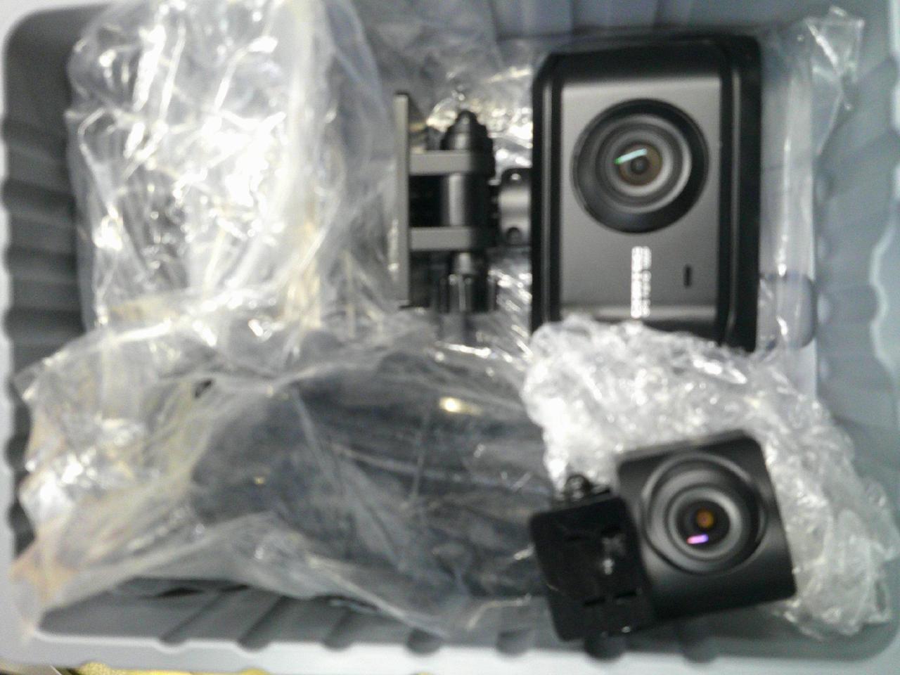 【COMTEC】ZDR016 前後ドライブレコーダー | カー用品 カーAVアクセサリー ドライブレコーダーを通販で購入する | 中古カー＆バイク用品の販売ならアップガレージ