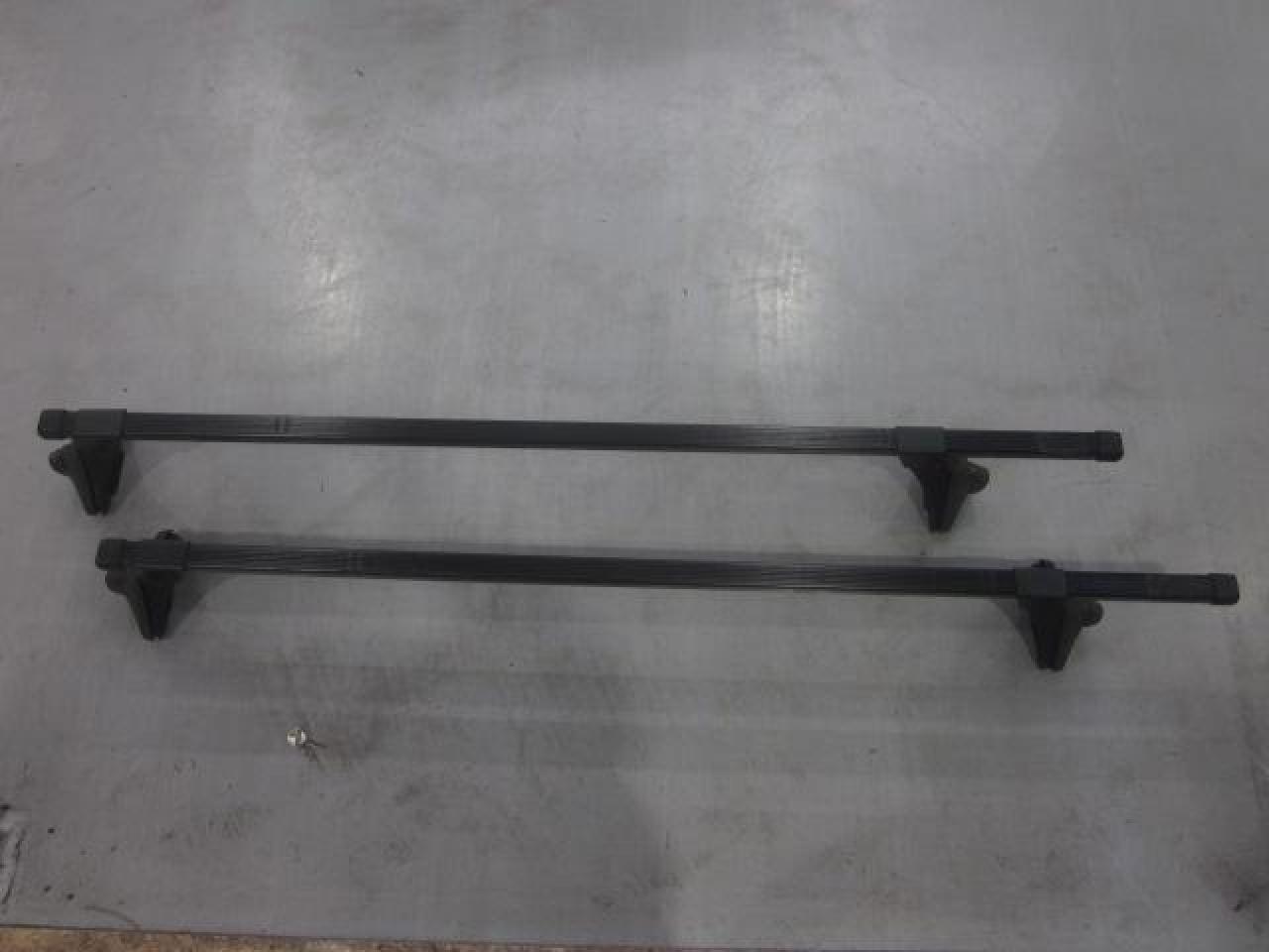 INNO INLDK + INB137 ベースキャリア 雨どい用 | カー用品 キャリアを通販で購入する | 中古カー＆バイク用品の販売ならアップガレージ