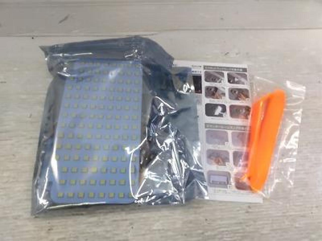 【TOPINC】LEDルームランプセット | カー用品 バルブ・HID LEDバルブを通販で購入する | 中古カー＆バイク用品の販売ならアップガレージ