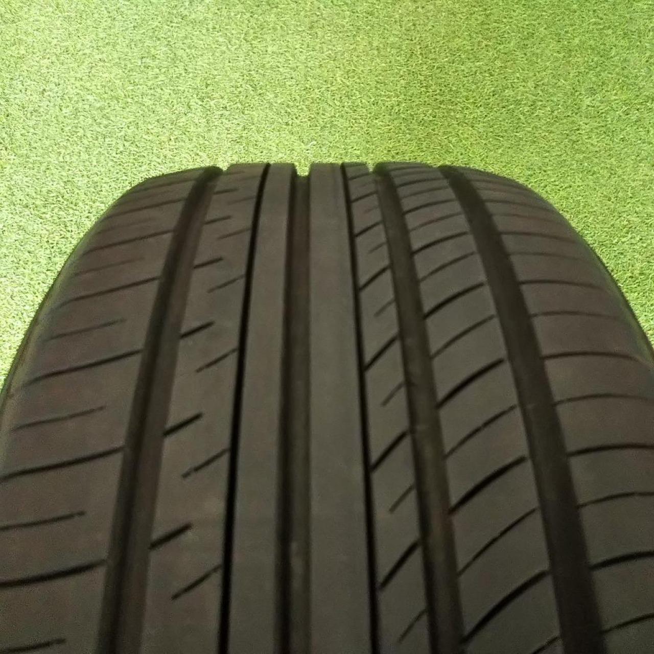 【1本のみ】YOKOHAMA ADVAN dB V552 225/45R18 2022年製造 | カー用品 タイヤ 18インチタイヤを通販で購入する | 中古カー＆バイク用品の販売ならアップガレージ