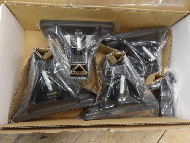 値下げしました】【INNO/RV-INNO】INSUT スクエアベースステー | 新古品 | アップガレージ 尼崎インター店 | カー用品 ...