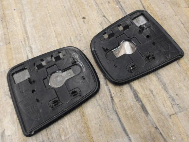 【ダイハツ純正】ドアミラーレンズ(87947-B2300-02) | カー用品 ボディパーツ その他レンズ関連を通販で購入する | 中古カー＆バイク用品の販売ならアップガレージ