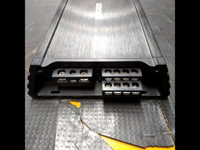 KICKER 44KKP412 サブウーハーBOX付き + KICKER KPS250.4 4chアンプ | 中古品 | アップガレージ 埼玉入間店 | カー用品 スピーカー サブウーハー ...