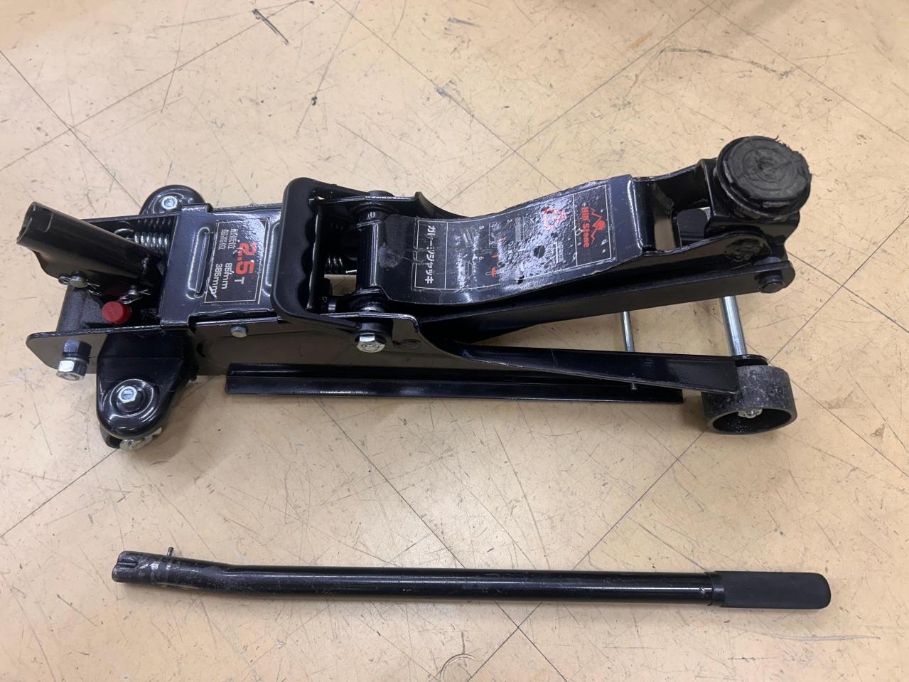 HILL STONE e122 油圧ガレージジャッキ 2.5t | カー用品 メンテナンス その他メンテナンスを通販で購入する | 中古カー＆バイク用品の販売ならアップガレージ