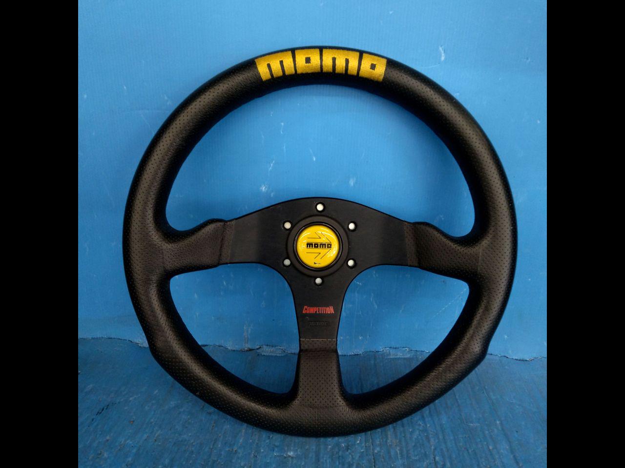 MOMO COMPETITION C-71 35Φ | 中古品 | アップガレージ 川越インター店 | カー用品 インテリア ステアリングを ...