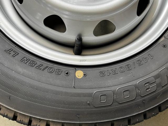 スチールホイール+BRIDGESTONE W300 145/80R12 80/78N LT | カー用品 スタッドレスタイヤホイールセット 12インチスタッドレスタイヤホイールセットを通販で ...