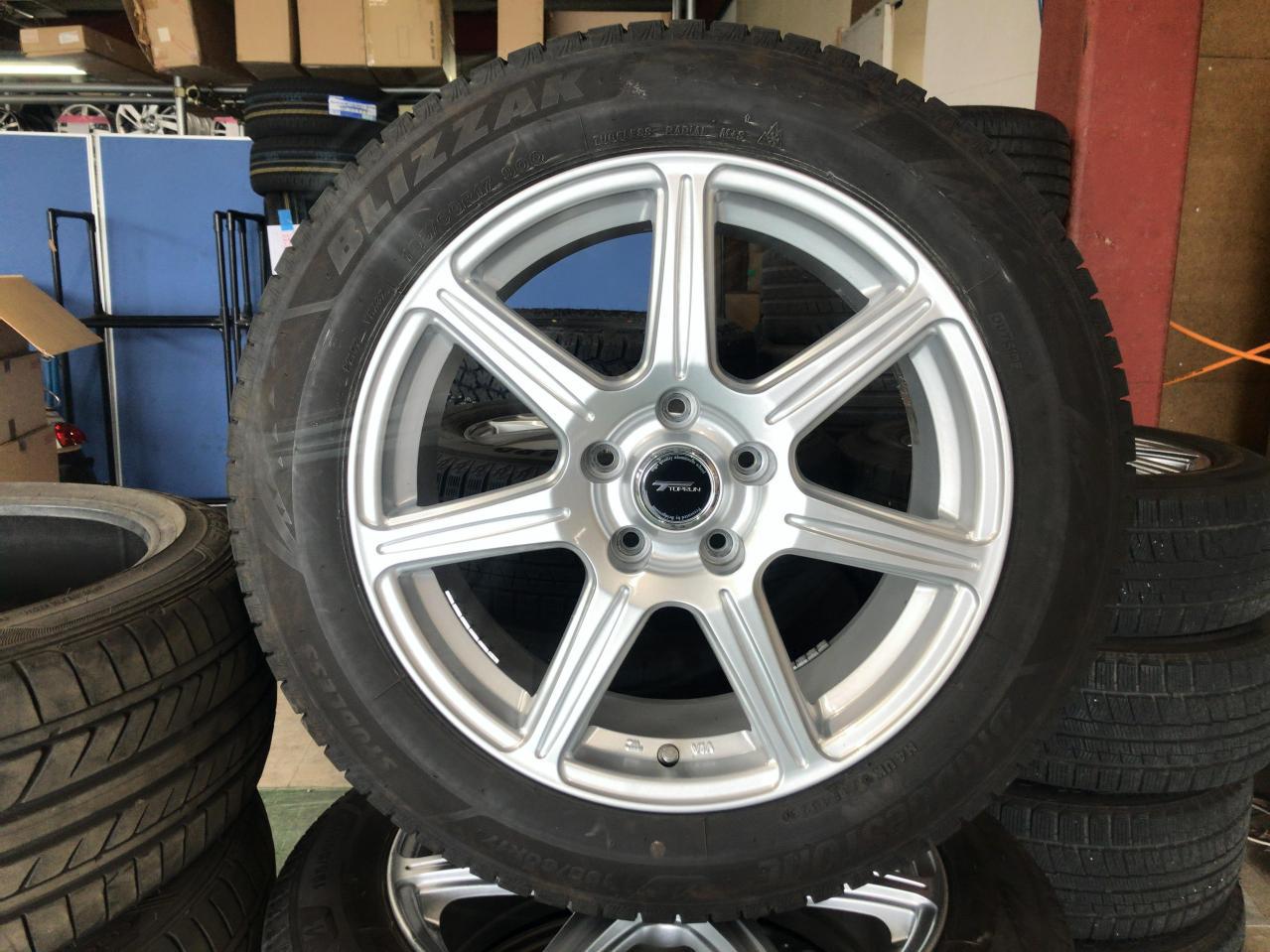 BRIDGESTONE TOPRUN R7 + BRIDGESTONE BLIZZAK VRX3 | 中古品 | アップガレージ 茨城神栖店 | カー用品 スタッドレスタイヤホイールセット ...