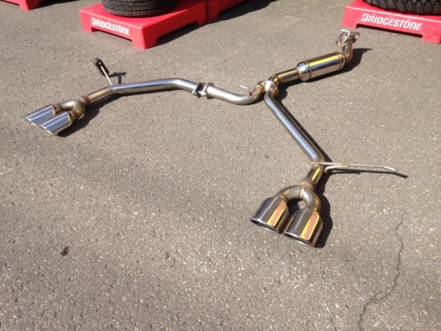 BLITZ NUR-SPEC OVAL | 中古品 | アップガレージ 札幌厚別店 | カー用品 吸気・排気系 マフラーを通販で購入する ...