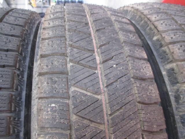 【H倉庫】BRIDGESTONE BLIZZAK VRX3 | カー用品 スタッドレスタイヤ 14インチスタッドレスタイヤを通販で購入する | 中古カー＆バイク用品の販売ならアップガレージ