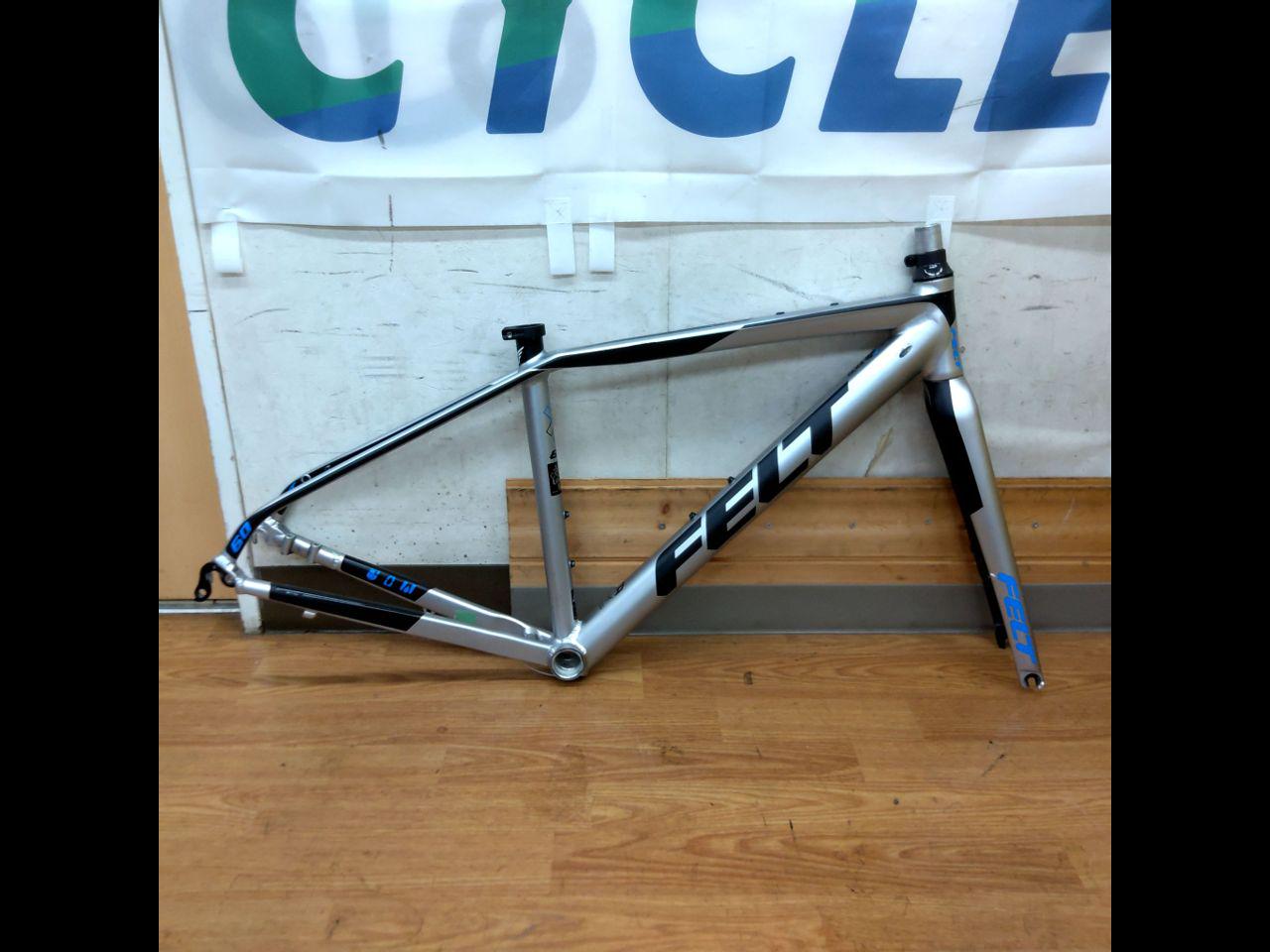 FELT VR60 2017年モデル ロードバイク用アルミフレーム サイズ:43 | 自転車 フレーム ロードバイク用フレームを通販で購入する | 中古カー＆バイク用品の販売ならアップガレージ