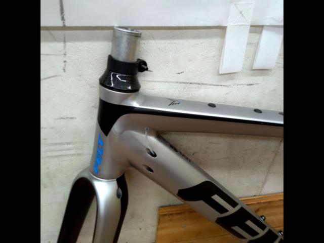 FELT VR60 2017年モデル ロードバイク用アルミフレーム サイズ:43 | 自転車 フレーム ロードバイク用フレームを通販で購入する | 中古カー＆バイク用品の販売ならアップガレージ