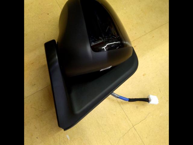 ※右側のみ DAIHATSU 純正ドアミラー | カー用品 ボディパーツ その他ボディパーツを通販で購入する | 中古カー＆バイク用品の販売 ...