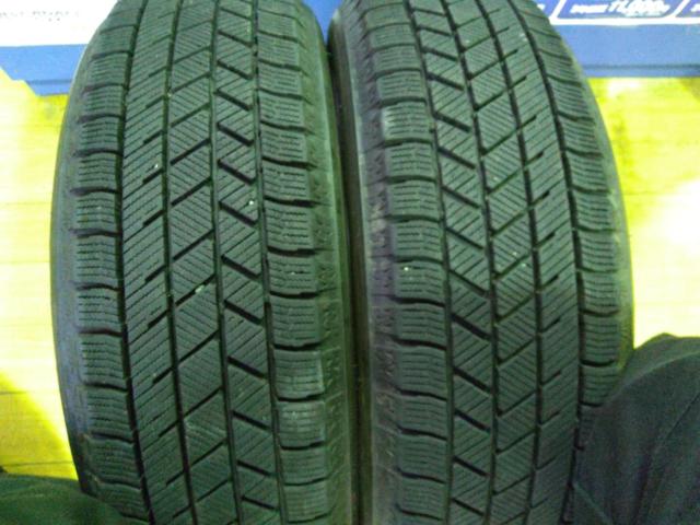 【BRIDGESTONE】BLIZZAK VRX3 | カー用品 スタッドレスタイヤ 15インチスタッドレスタイヤを通販で購入する | 中古カー＆バイク用品の販売ならアップガレージ