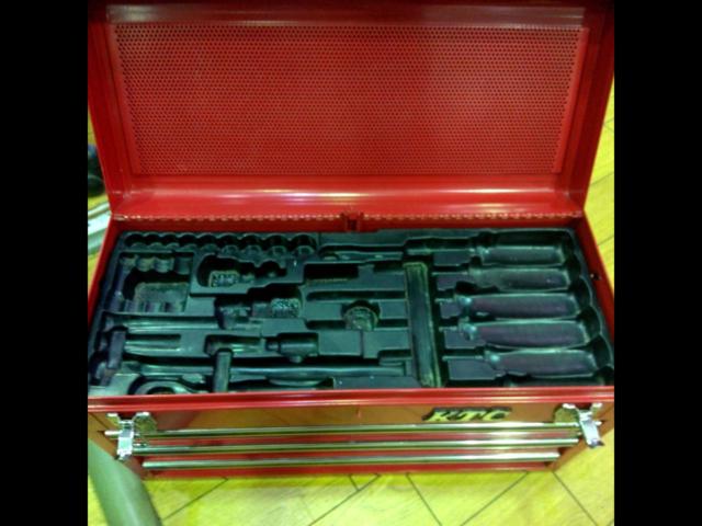 【KTC】SKX0213 SKX0213用トレイ付 工具がピッタリ収納できます KTC工具箱 | 中古品 | アップガレージ 京都福知山店 | カー用品 メンテナンス 工具を通販で購入する ...