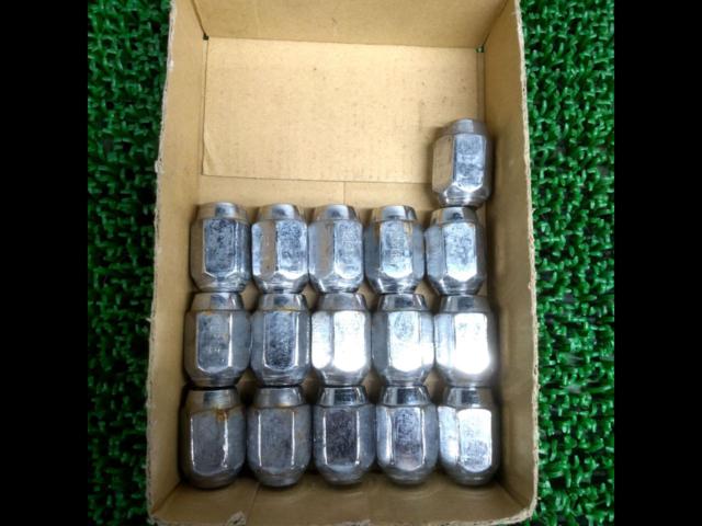 【M12xP1.5 21HEX 16個】メーカー不明ホイールナット | 中古品 | アップガレージ 越谷店 | カー用品 タイヤホイール関連 取付ナットを通販で購入する | 中古カー＆バイク用 ...