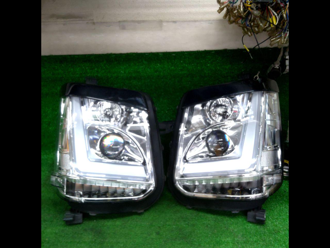 REIZ 3Dライトバーヘッドライト【DA17V/DA17W】 | カー用品 ボディパーツ ヘッドライトを通販で購入する | 中古カー＆バイク用品の販売ならアップガレージ