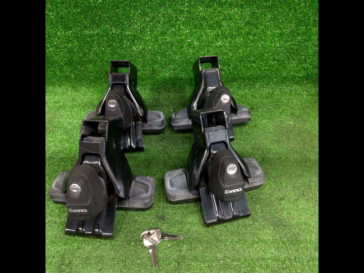 INNO IN-SUT+車種別フックセット | カー用品 キャリアを通販で購入する | 中古カー＆バイク用品の販売ならアップガレージ