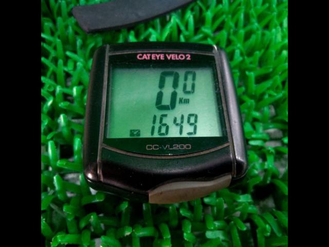 CATEYE サイクルコンピューター CC-VL200 | コンピュータを通販で購入する | 中古自転車・自転車パーツを購入するならアップガレージ