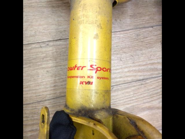 KYB LOWFER SPORTS サスペンションキット | カー用品 足まわり サスキットを通販で購入する | 中古カー＆バイク用品の販売ならアップガレージ
