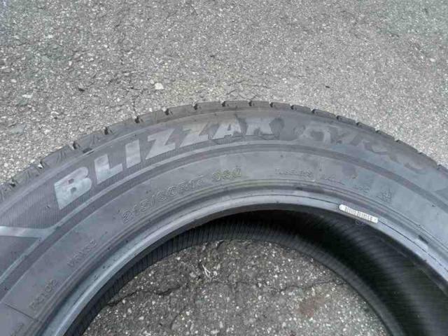 【BRIDGESTONE】BLIZZAK VRX3 | カー用品 スタッドレスタイヤ 17インチスタッドレスタイヤを通販で購入する | 中古カー＆バイク用品の販売ならアップガレージ