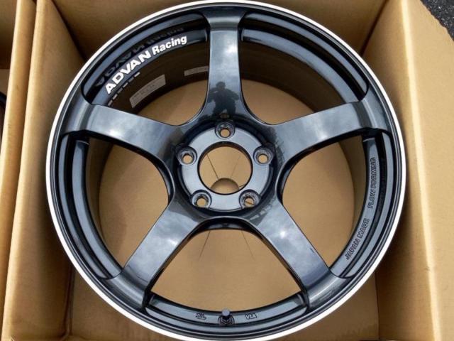 【YOKOHAMA】ADVAN Racing TC-4 | カー用品 アルミホイール 17インチホイールを通販で購入する | 中古カー＆バイク用品の販売ならアップガレージ