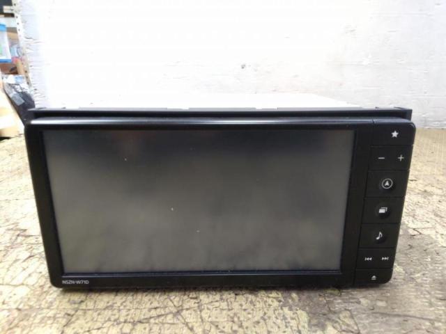 【ダイハツ純正】NSZN-W71D【2021年モデル】 | 中古品 | アップガレージ 美原北インター店 | カー用品 カーナビ(地デジ） AV一体メモリーナビ（地デジ）を通販で購入する ...
