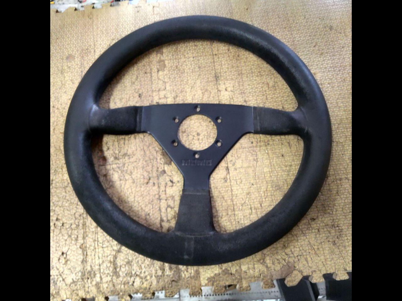 【MOMO】MOD.69 ブラックスエード | カー用品 インテリア ステアリングを通販で購入する | 中古カー＆バイク用品の販売ならアップガレージ