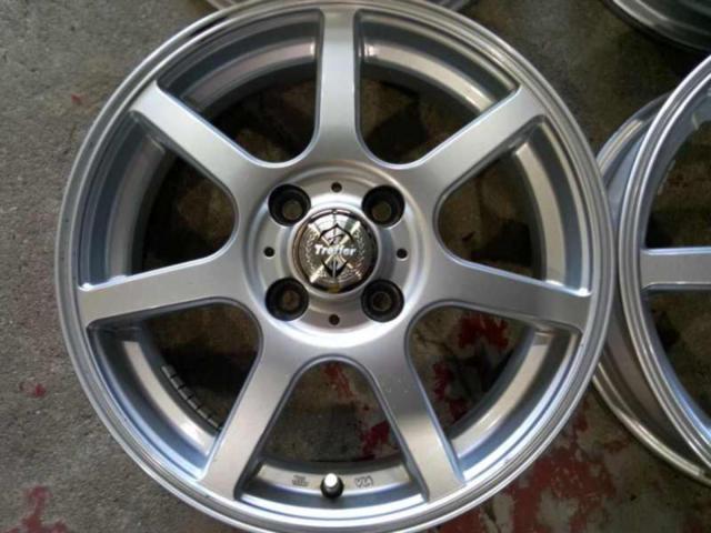 【weds(ウェッズ)】 Trefer | 中古品 | アップガレージ 美原北インター店 | カー用品 アルミホイール 15インチホイールを ...