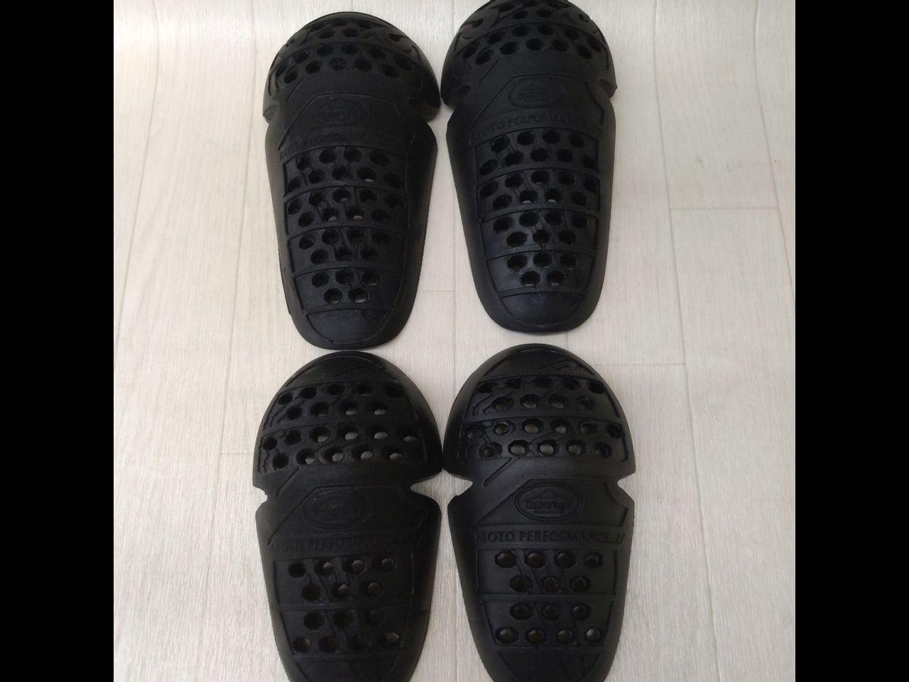 KUSHITANI クシタニ K-4464 エアーCEレベル1プロテクター(肩・肘) | 中古品 | アップガレージ 名古屋中川店 | バイク ...