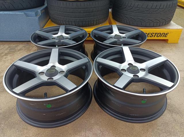 STEALTH Racing SPEC-02 | 中古品 | アップガレージ 松山店 | カー用品 アルミホイール 15インチホイールを通販で購入する | 中古カー＆バイク用品の販売ならアップガレージ