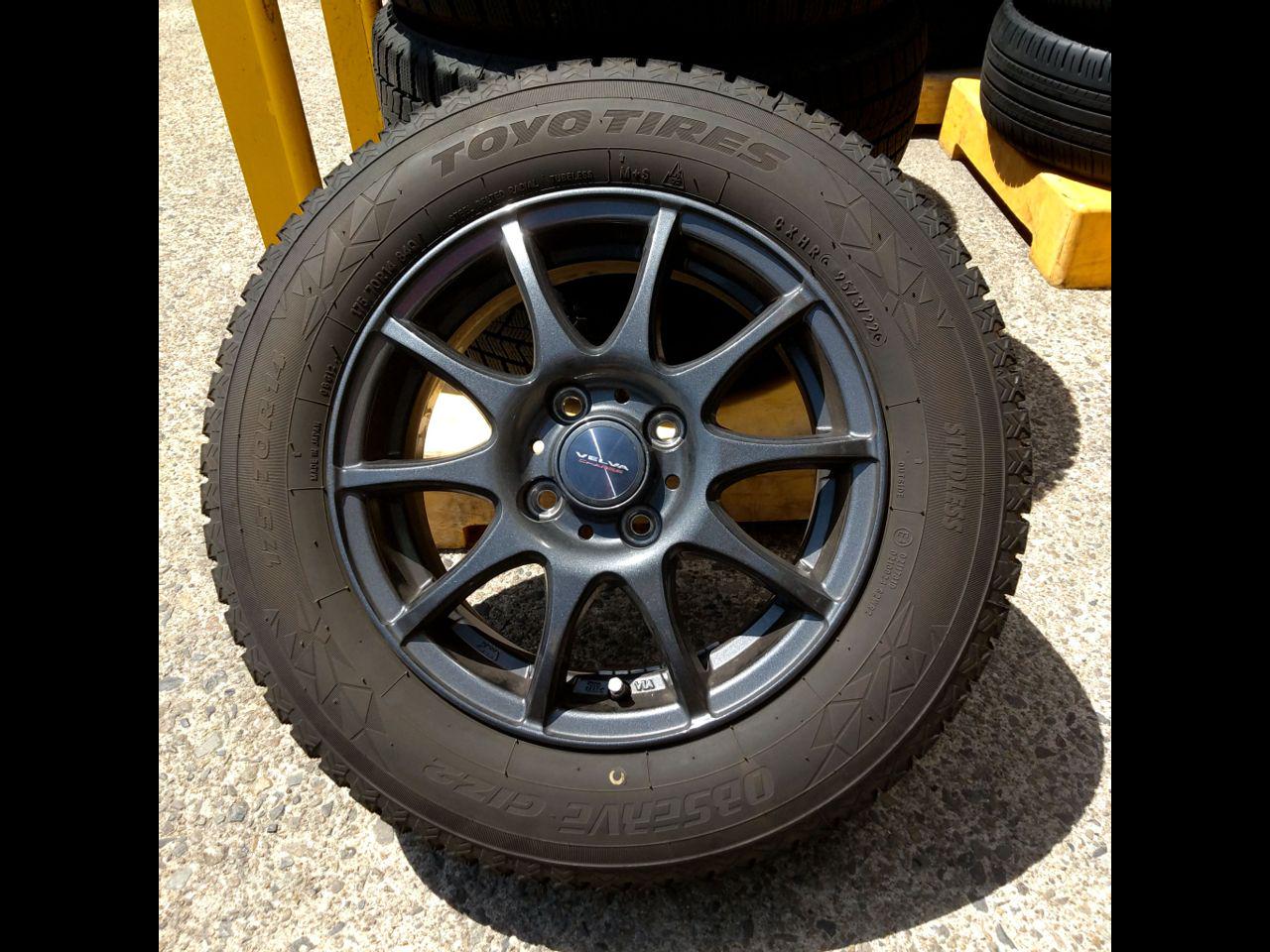 weds VELVA CHARGE + TOYO OBSERVE GIZ2 | カー用品 スタッドレスタイヤホイールセット 14インチスタッドレスタイヤホイールセットを通販で購入する | 中古 ...