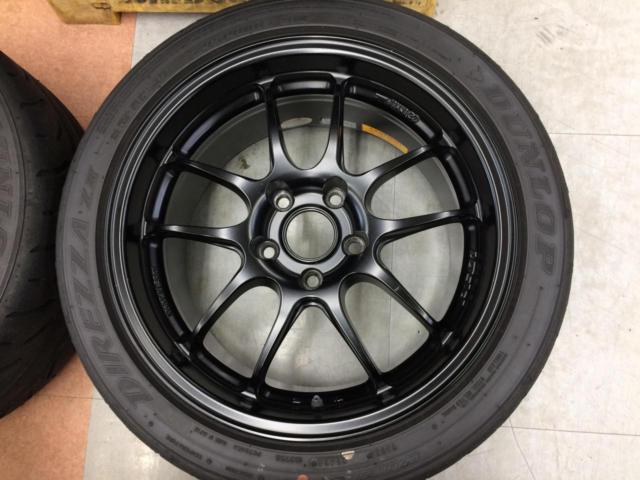 ENKEI PerformanceLine PF01 EVO+DUNLOP DIREZZA ZⅢ | カー用品 タイヤホイールセット 17インチタイヤホイールセットを通販で購入する | 中古 ...