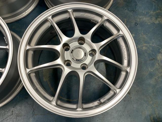 【ENKEI】PerformanceLine PF01 | カー用品 アルミホイール 17インチホイールを通販で購入する | 中古カー＆バイク用品の販売ならアップガレージ