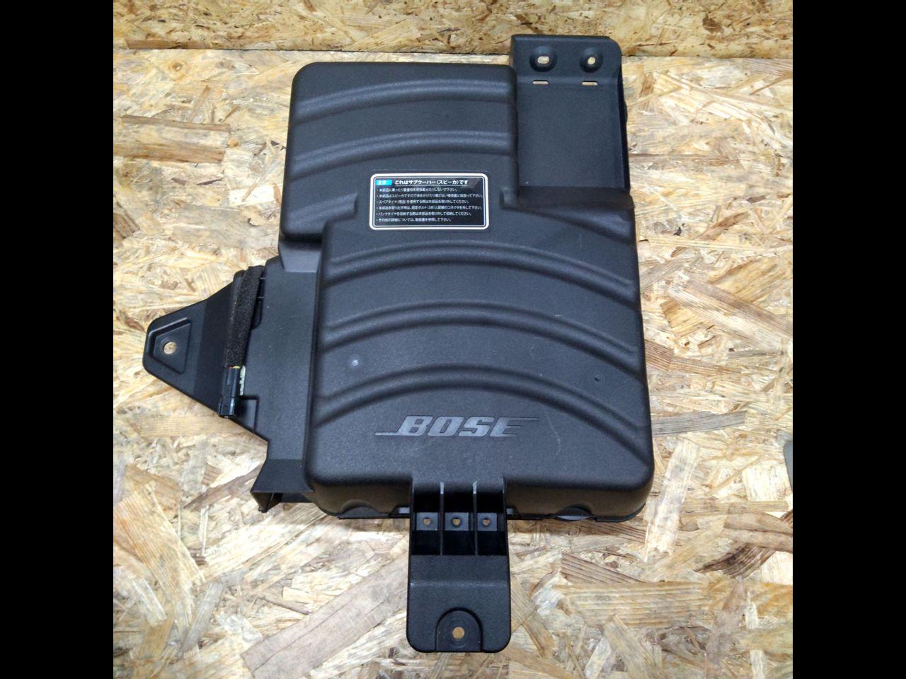 BOSE マツダ純正OPウーハー【MPV/LY3P】 | カー用品 スピーカー サブウーハースピーカーを通販で購入する | 中古カー＆バイク用品の販売ならアップガレージ