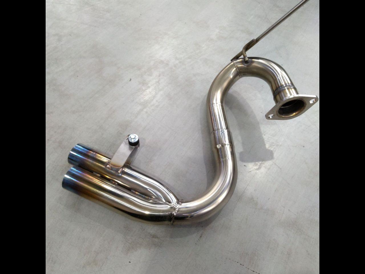 WirusWin(ウィルズウィン) サイドマフラーストレートタイプ 【ハイエース 200系】 | カー用品 吸気・排気系 マフラーを通販で購入する | 中古カー＆バイク用品の販売ならアップガレージ