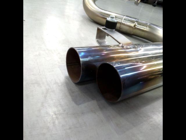 WirusWin(ウィルズウィン) サイドマフラーストレートタイプ 【ハイエース 200系】 | カー用品 吸気・排気系 マフラーを通販で購入する | 中古カー＆バイク用品の販売ならアップガレージ