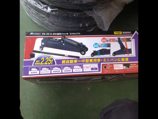 【Meltec】2.25t油圧ジャッキ ミドルリフト | カー用品 メンテナンス 工具を通販で購入する | 中古カー＆バイク用品の販売ならアップガレージ