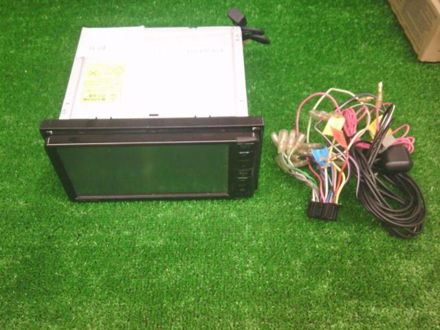 ダイハツ純正(KENWOOD製) NMZK-W68D 7V型200mmワイド/4X4フルセグ・Bluetooth内蔵/DVD/CD/USB/SD/8GBメモリーナビ | 中古品 | アップ ...