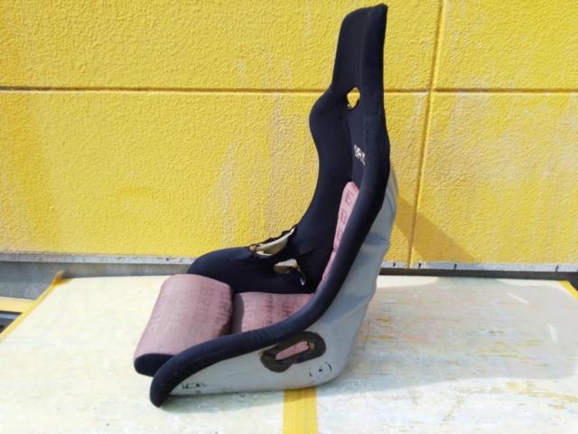 BRIDE ARTIS(アーティス) 非対称フルバケットシート | カー用品 シート フルバケットシート(ブリッド)を通販で購入する | 中古 ...