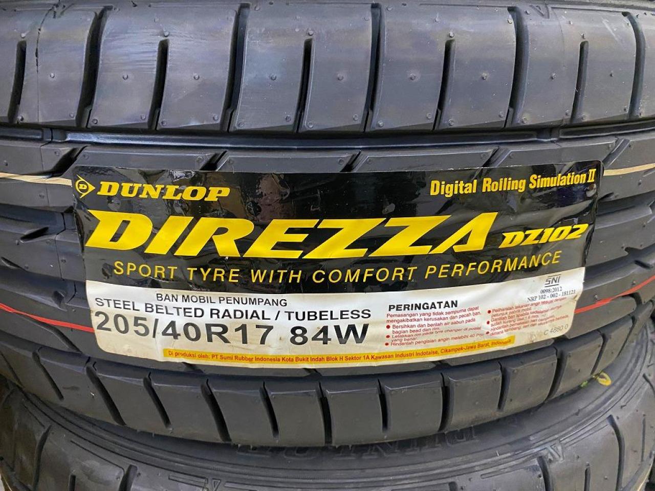 DUNLOP(ダンロップ)DIREZZA DZ102 205/40R17 2024or2025年製 4本 | カー用品 タイヤ 17インチタイヤを通販で購入する | 中古カー＆バイク用品の販売 ...
